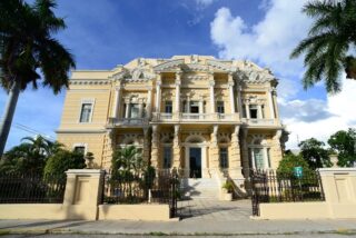El Palacio Cantón: Historia y legado en Mérida - SesoLibre.com